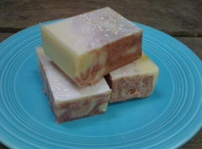 Using Lard to Make Soap – Mother Earth News